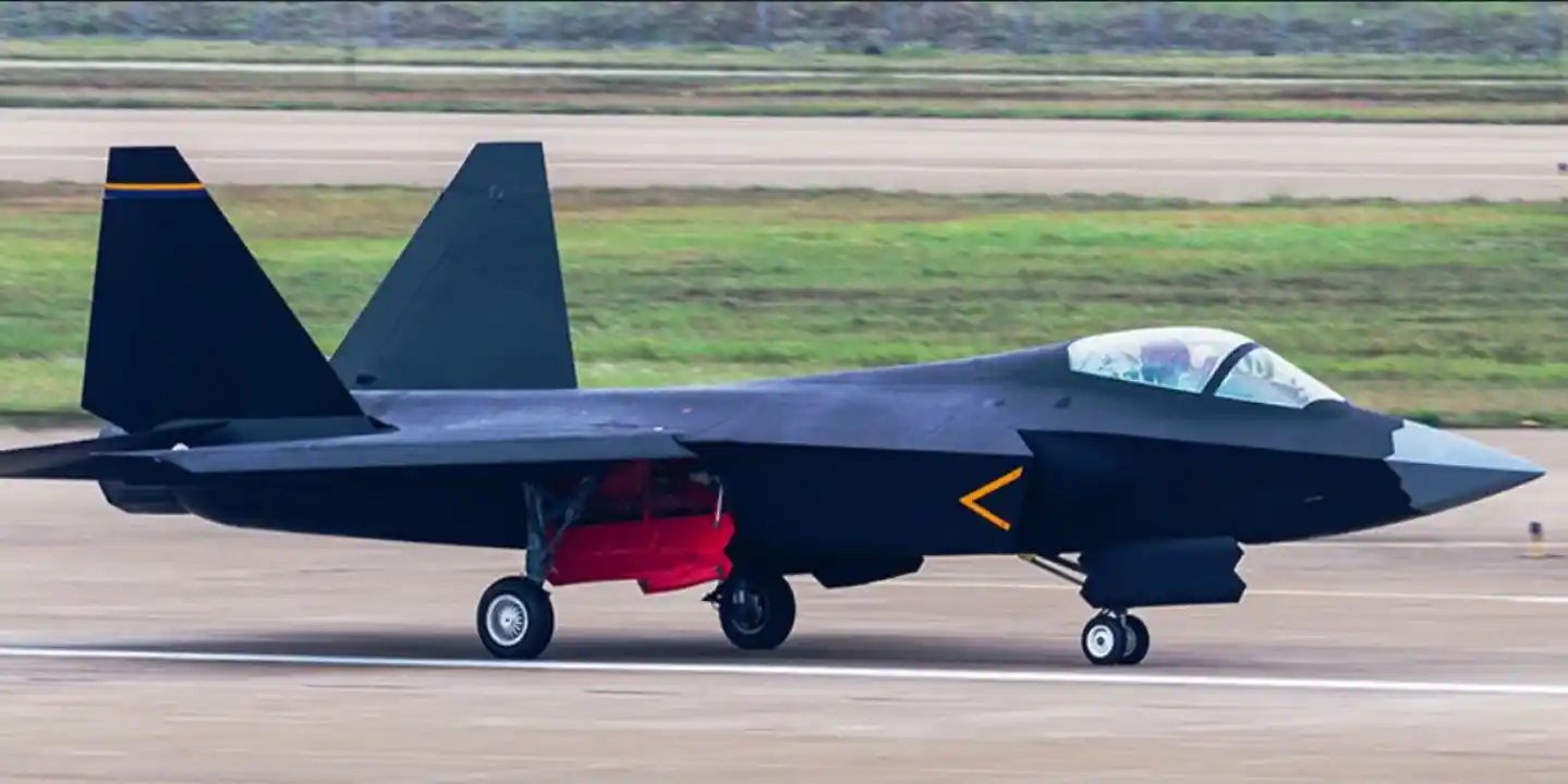 مصر تتطلع لشراء طائرة الشبح الصينية من طراز J-31 لمواجهة طائرات F-35 الإسرائيلية - موقع الدفاع ...